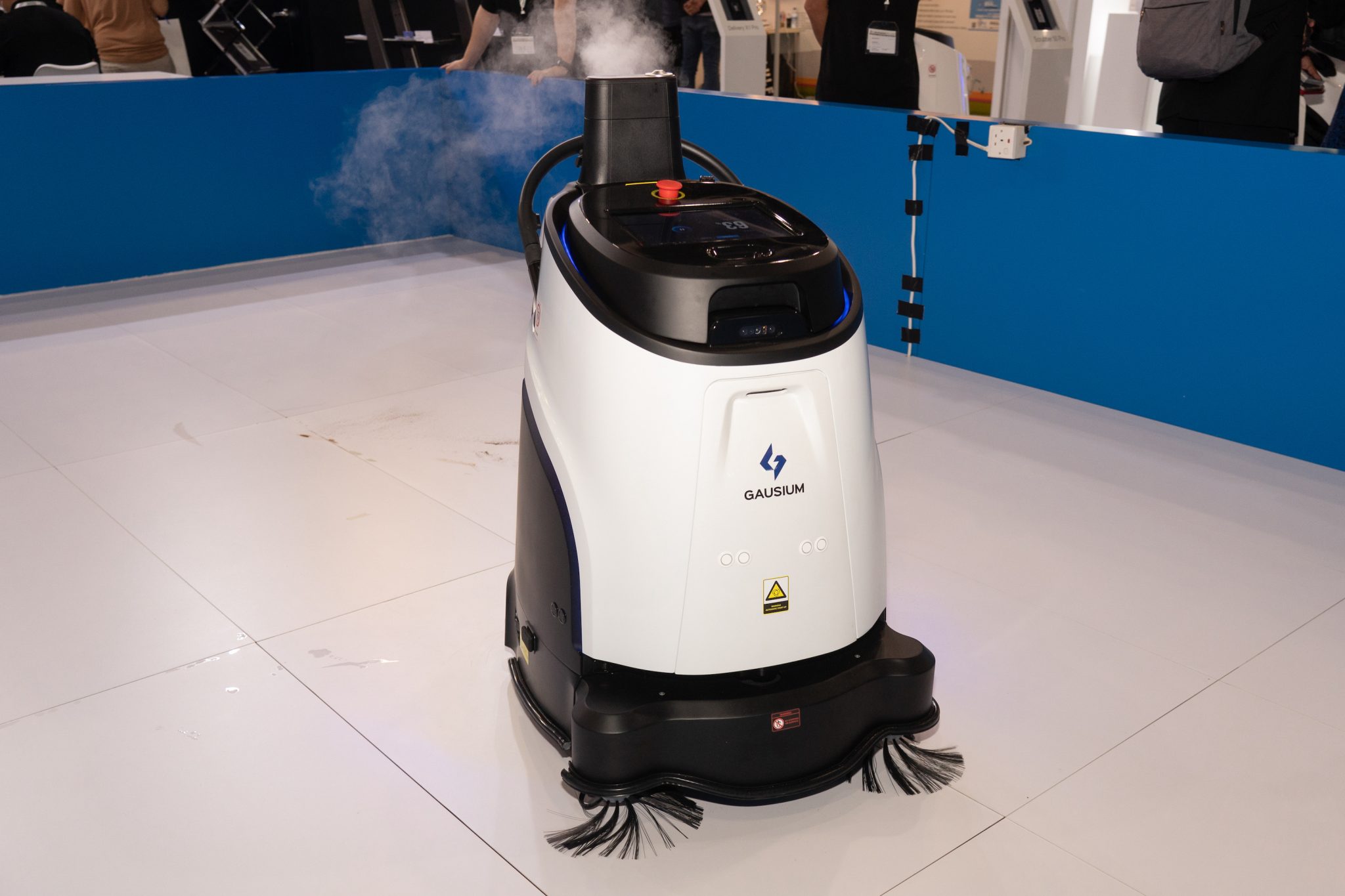 Gausium service robots surprise with variety at the 2nd International ...